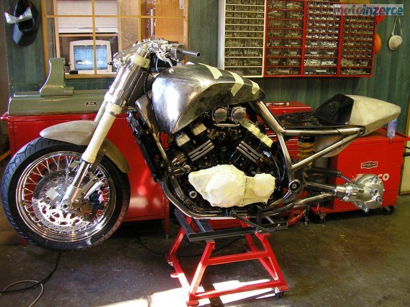 Yamaha V-Max VMX 1200 (1992) za 310.000 Kč - MotoInzerce.cz