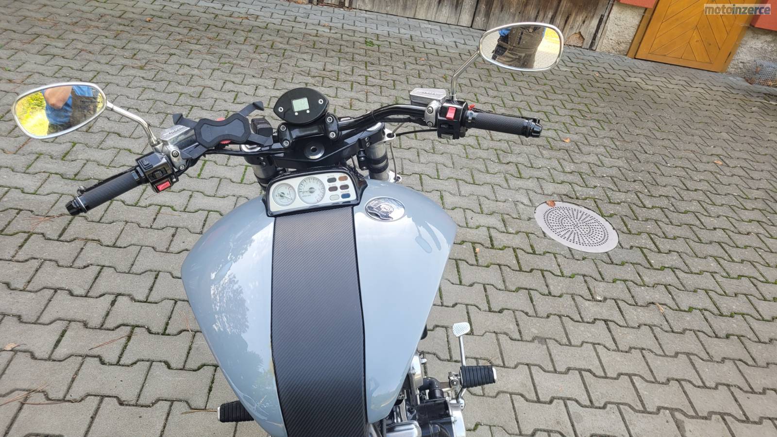 Yamaha V-Max VMX 1200 (1992) za 310.000 Kč - MotoInzerce.cz